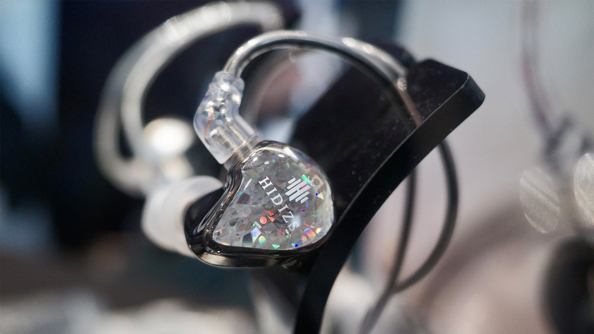 Quick Review: HIDIZS MS2 Hybrid Dual Drivers HiFi IEMs